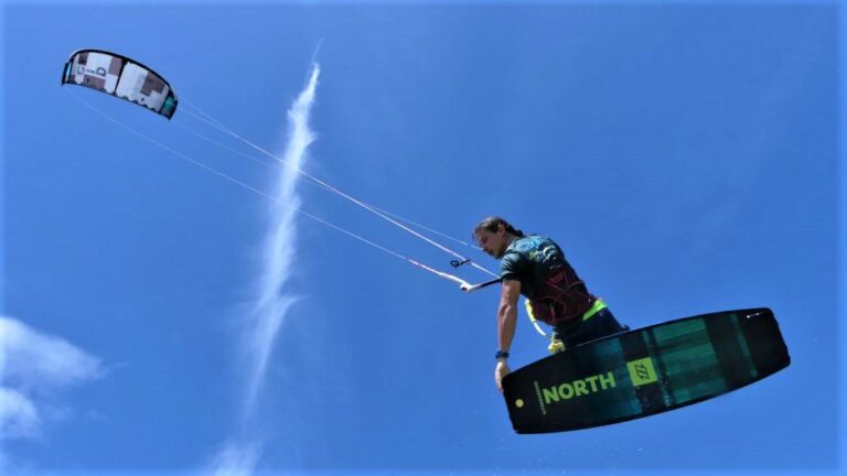 Kitesurfen lernen - Die wichtigsten Tipps und Infos für Anfänger